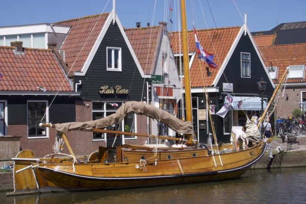 MONNICKENDAM: A HIDDEN GEM IN THE AMSTERDAM COUNTRYSIDE - Travel The ...